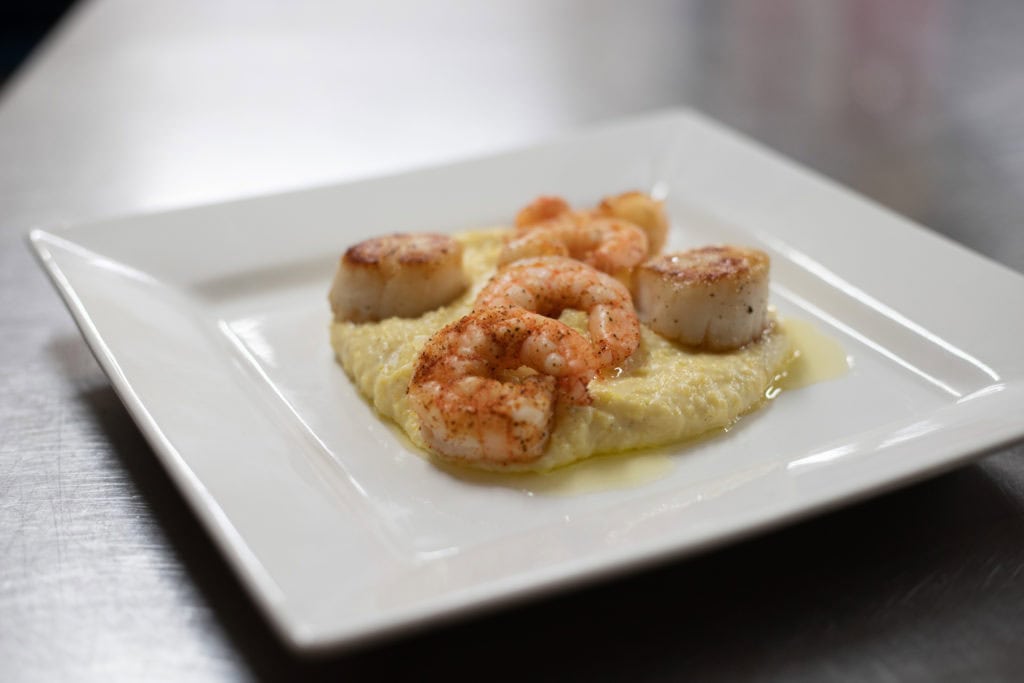 Authentic Ranch Dining | Wind River Ranch